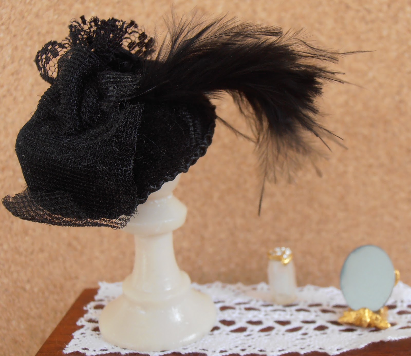 dolls houses and minis: How to Make a Miniature Hat the Easy Way