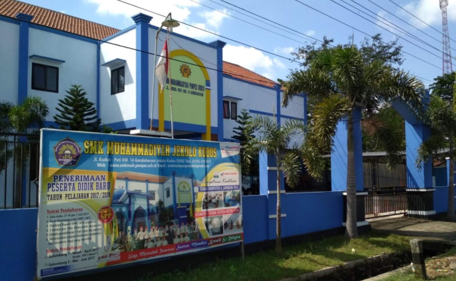 Profil SMK Muhammadiyah Ponpes Kudus Profil SMK Muhammadiyah Ponpes Kudus