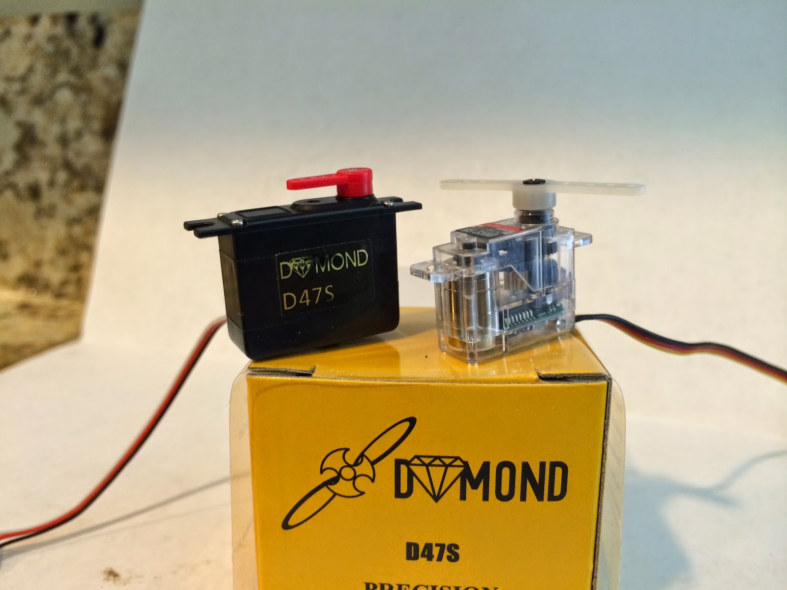 RC TidBits: Dymond D47S "Fast" Servo