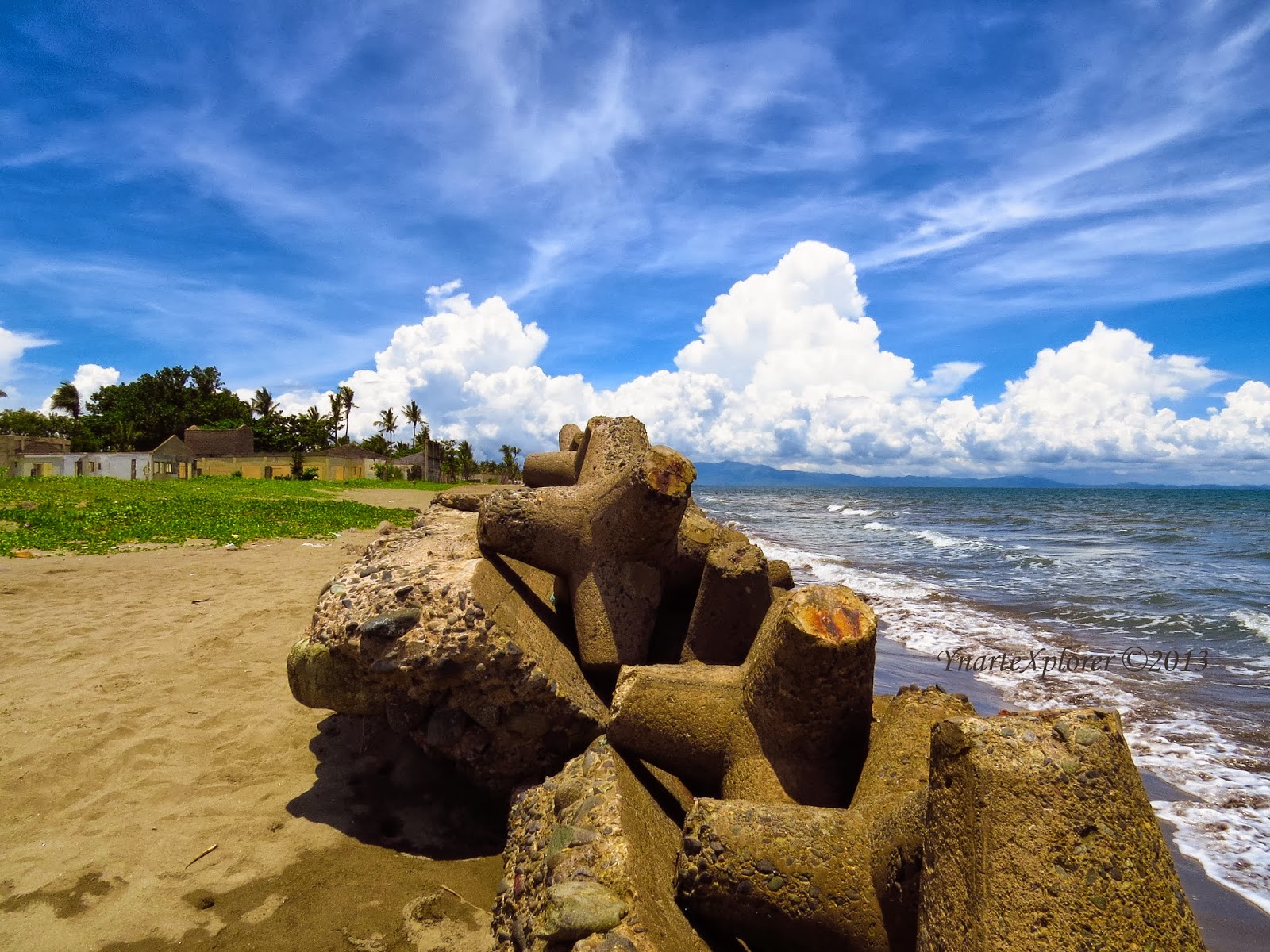 YnarteXplorers: Pangasinan Round Trip: Bonuan Blue Beach