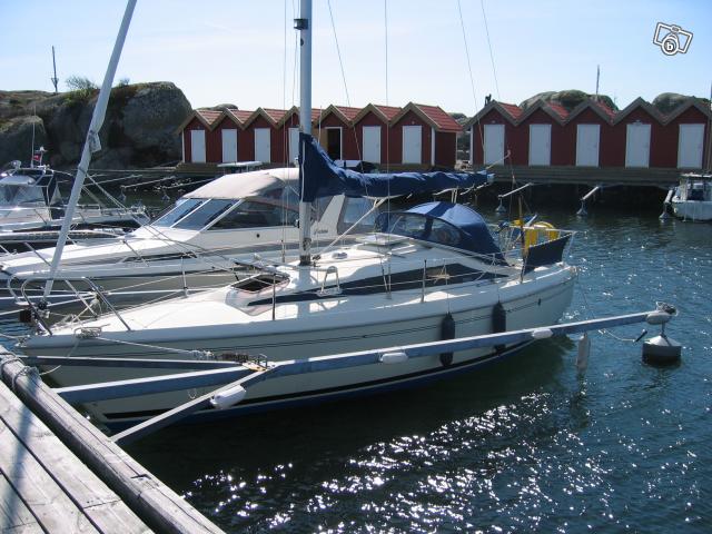 SÅLD!: Maxi Fenix Dinette -85, nr:1039