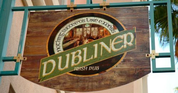 Living Our Bucket List Life: Boca Raton: The Dubliner Irish Pub ...