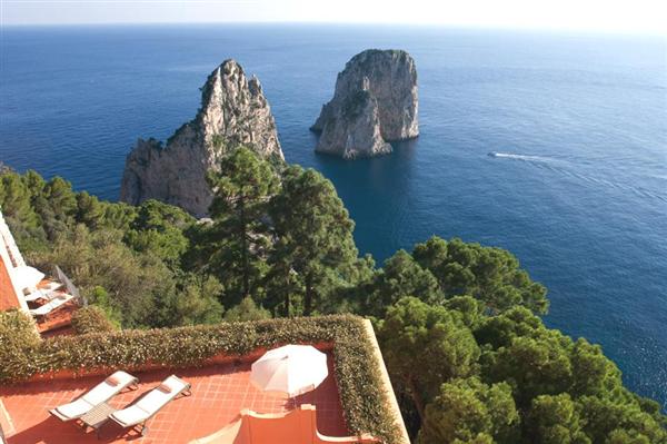 World Beautifull Places: Capri Island Romantic Italy