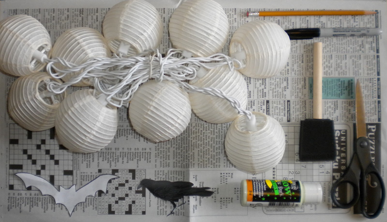 Oh, Oh, October: DIY Halloween Paper Lanterns