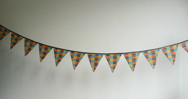 CurlyPops: Now thats bunting lovely