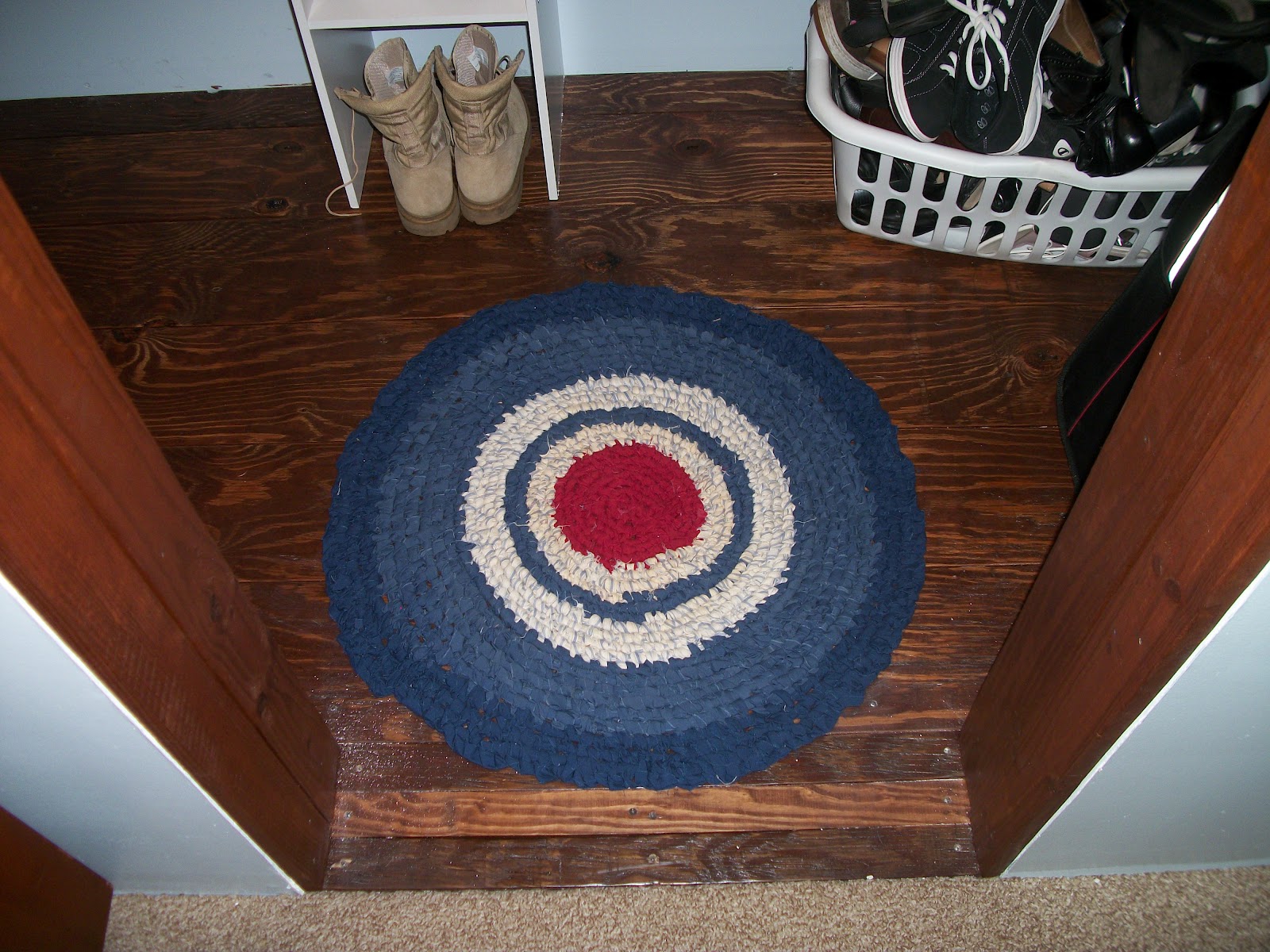 Southern Nostalgia: DIY Vintage Rag Rug