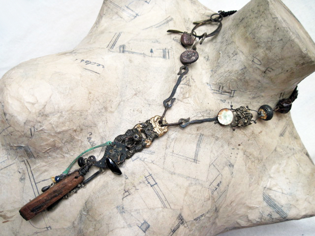 fanciful devices: Finally, Some GA!-Damn Eyecandy.