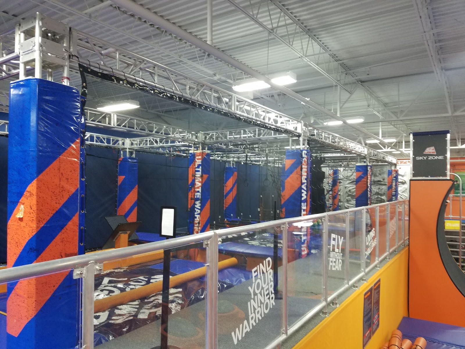 Play St. Louis: Sky Zone Trampoline Park, Fenton