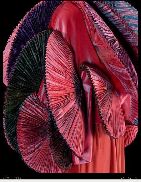 The Peak of Chic®: Roberto Capucci: Art into Fashion