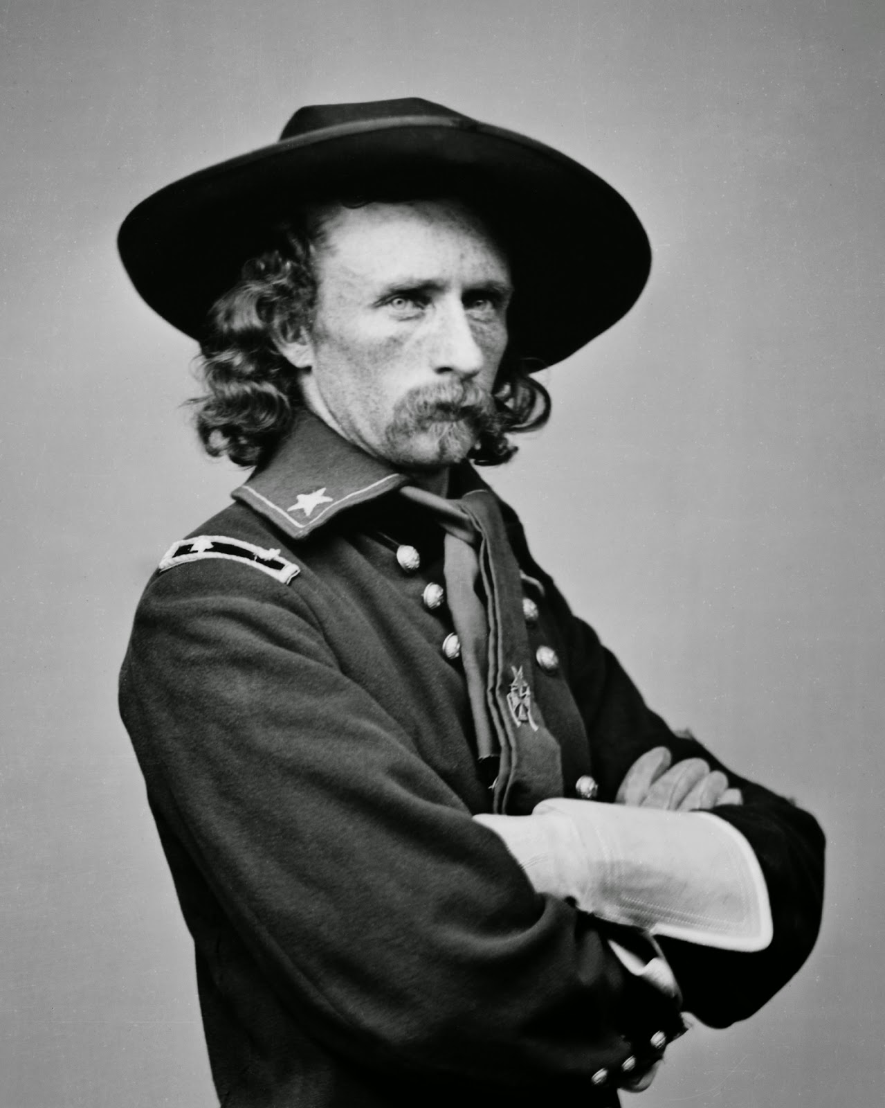 .: GENERAL CUSTER - DA HISTÓRIA PARA AS TELAS