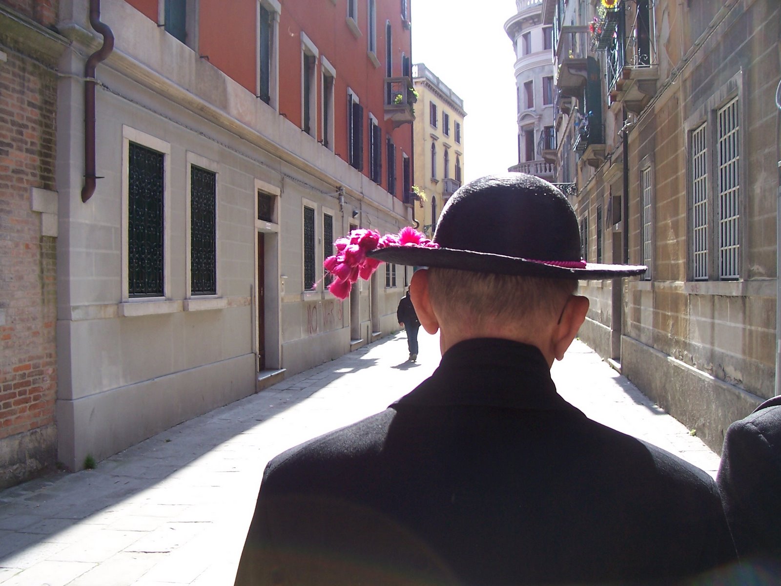 Orbis Catholicus Secundus: Cappello Romano/Saturno/Roman Flat Hat