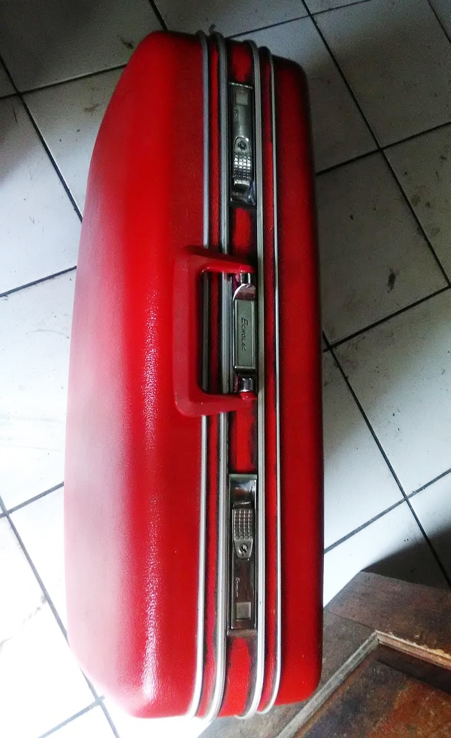 Gaya Antik Galeri : Koper Besar Jadul `Samsonite`Merah