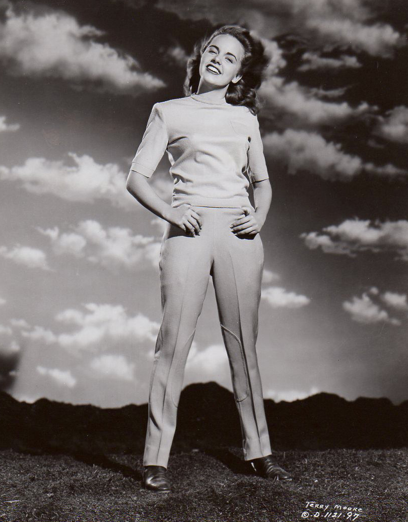 Slice of Cheesecake: Terry Moore, pictorial