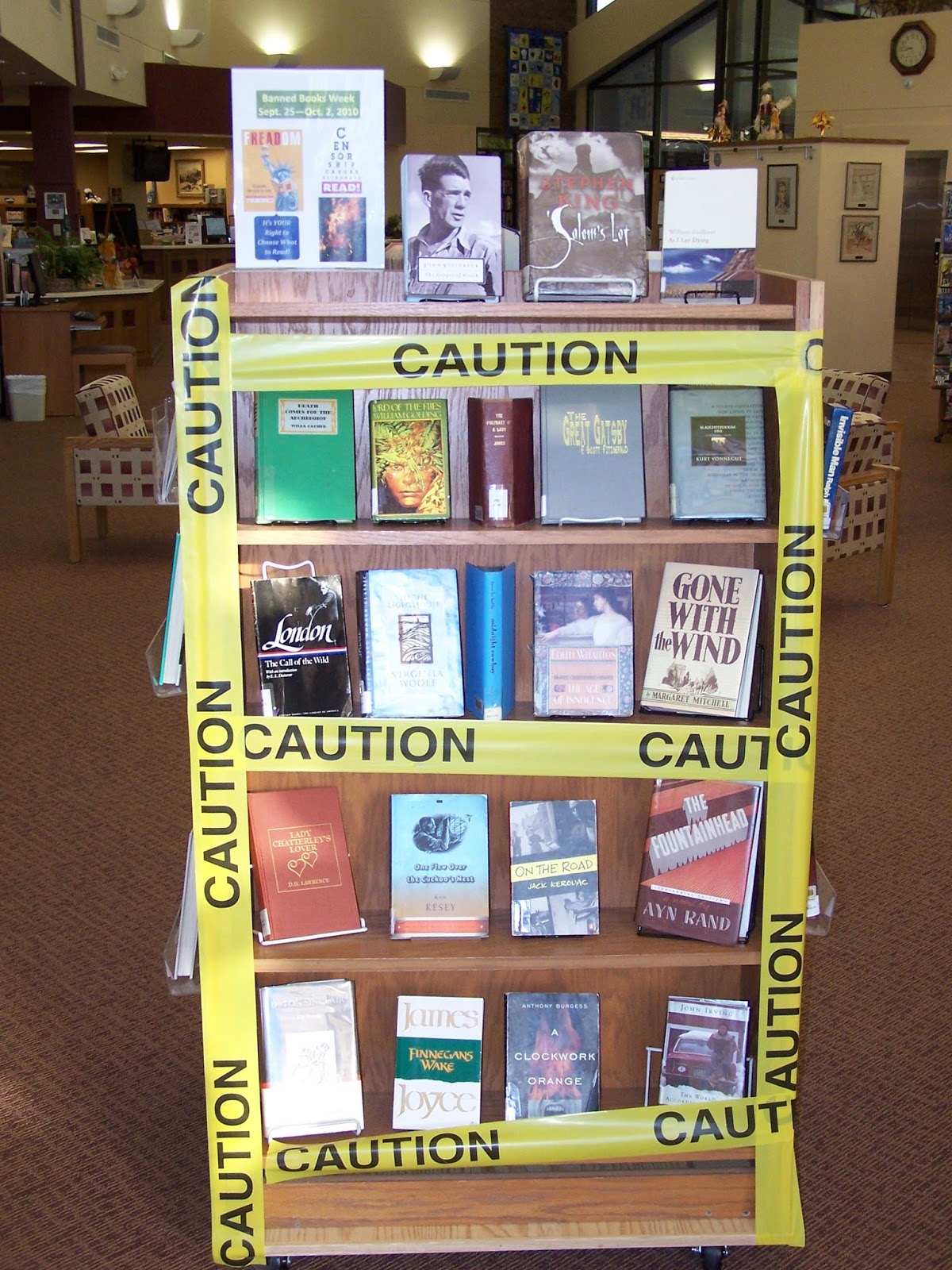 Using QR Codes to Promote Book Trailers on Book Displays