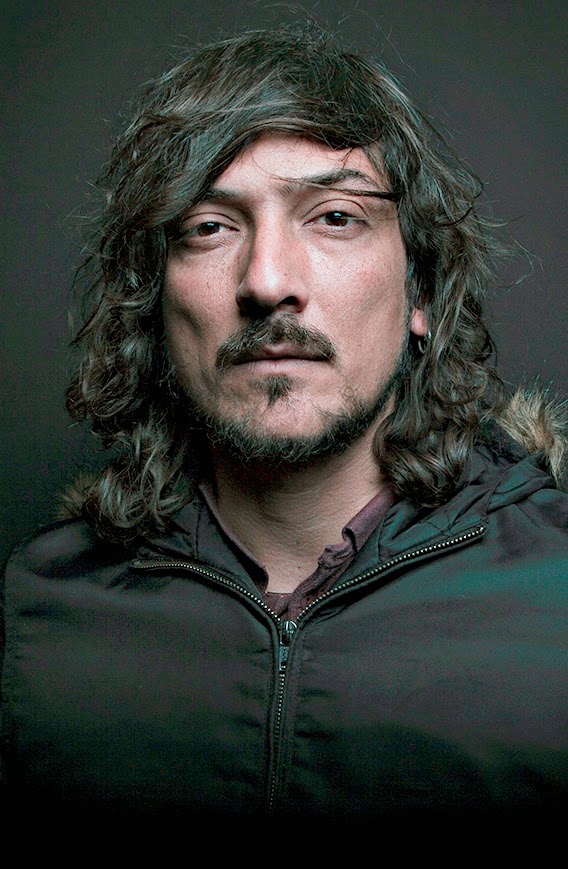 El Lavadero de las Muñecas: LEÓN LARREGUI ESTRENA SU NUEVO VIDEO MUSICAL