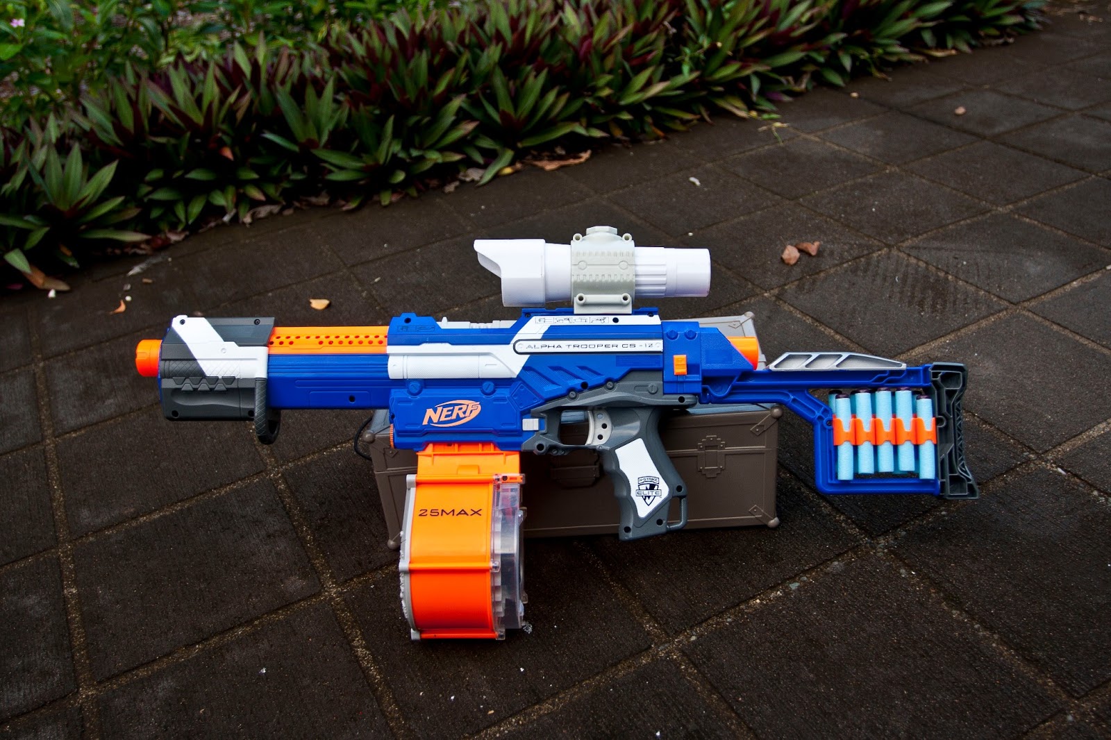 street tag warfare: Review: Nerf Elite Alpha Trooper