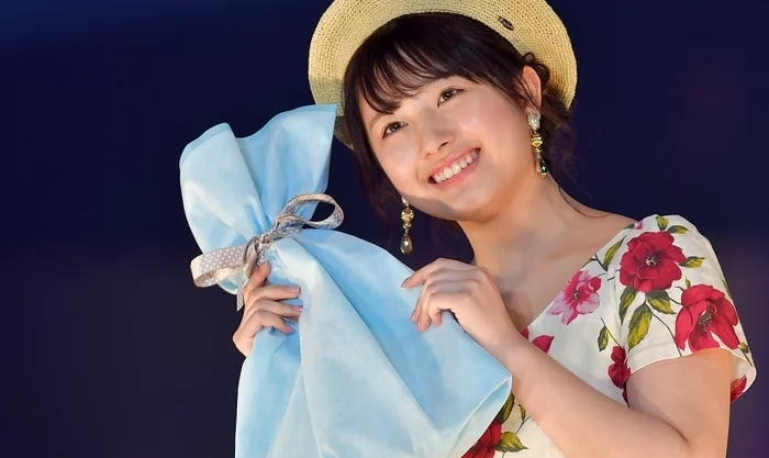 Nao Kanzaki and a few friends: Nana Owada: Her second intro post ...