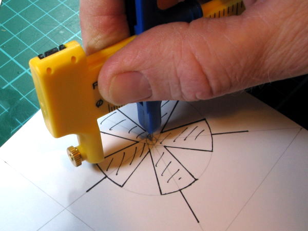 Fill 'n Sand: Airbrushed prop blur discs.