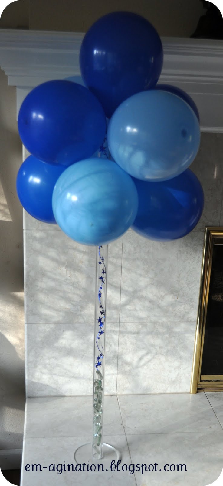 Em-agination: Balloon Pillars - Great Party Decoration