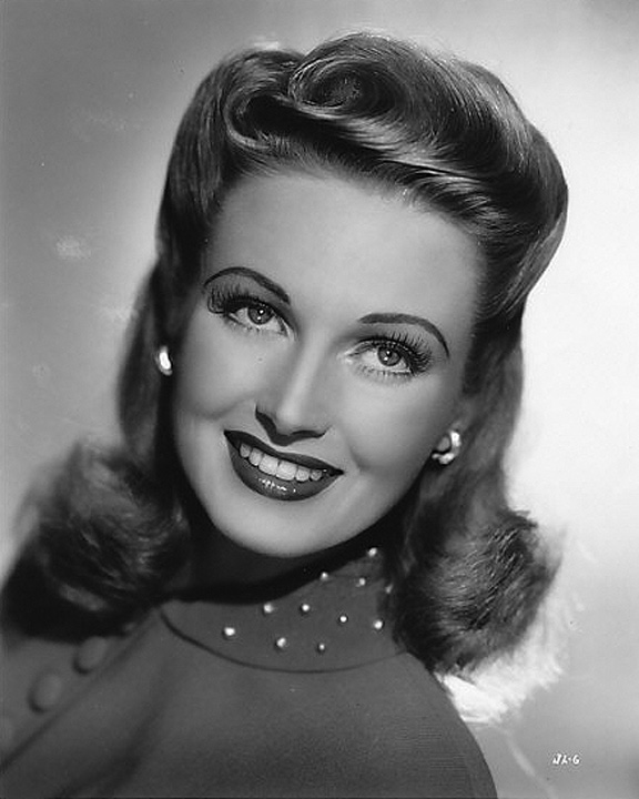 Cinema Divas: June Lang