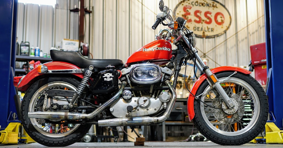 South Bay Street Machines: 1977 Sportster XLH