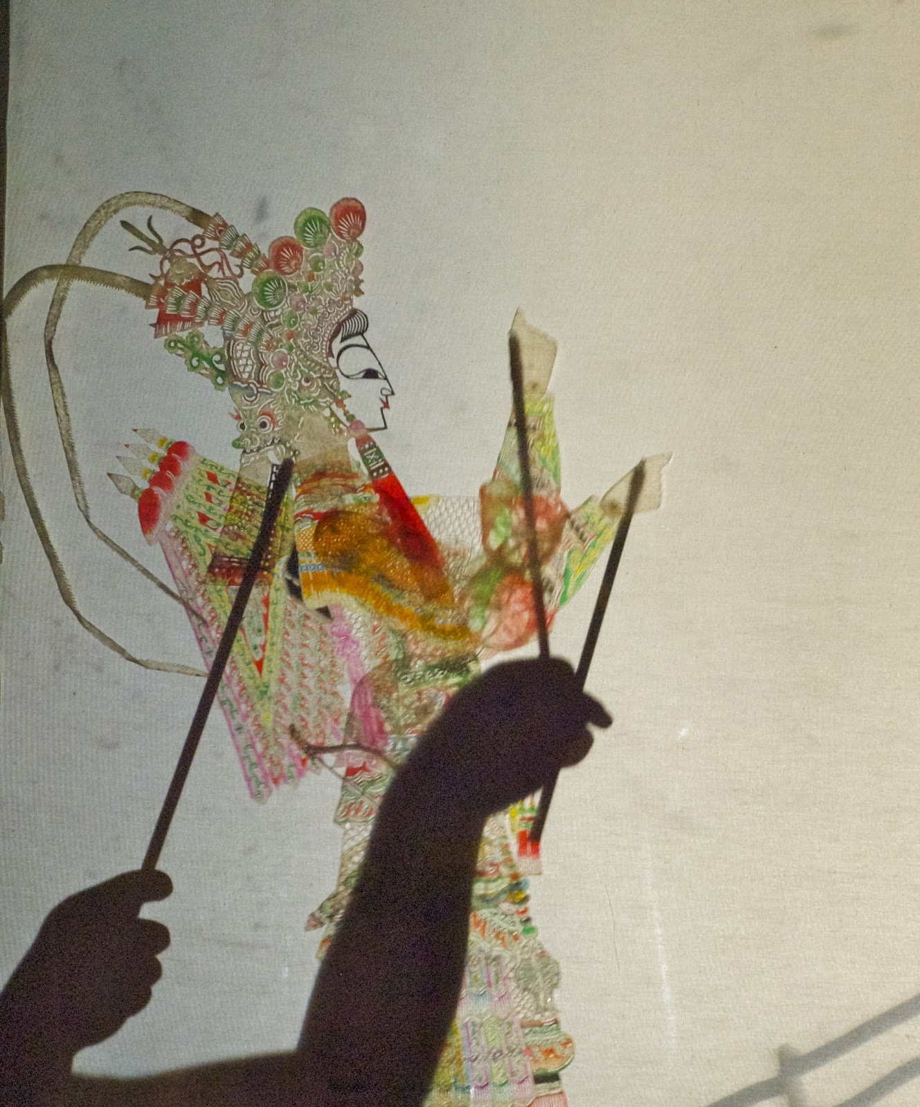 Savoring Servant: Chinese puppet theater