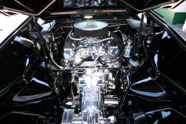 Engines - De Tomaso Pantera - Chrome | The Car Hobby