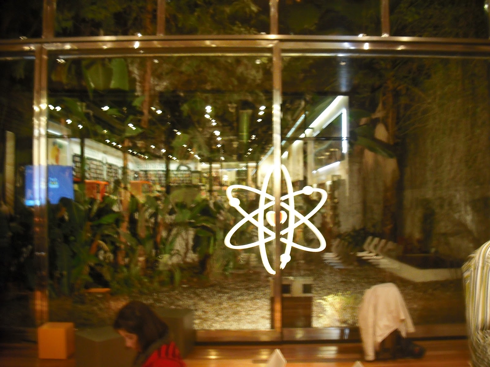 Jugando con las Palabras: Crónica: Presentación de Quantic Love, de ...