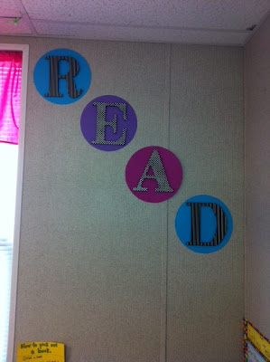 Mrs. Rhoads' Classroom: My Polka Dot Classroom and Teacher Gifts