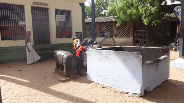 Tamilnadu Tourism: Swayambulinga Swami Temple, Uvari, Thirunelveli