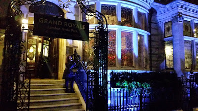 City chic Lifestyle: The Magic Hour