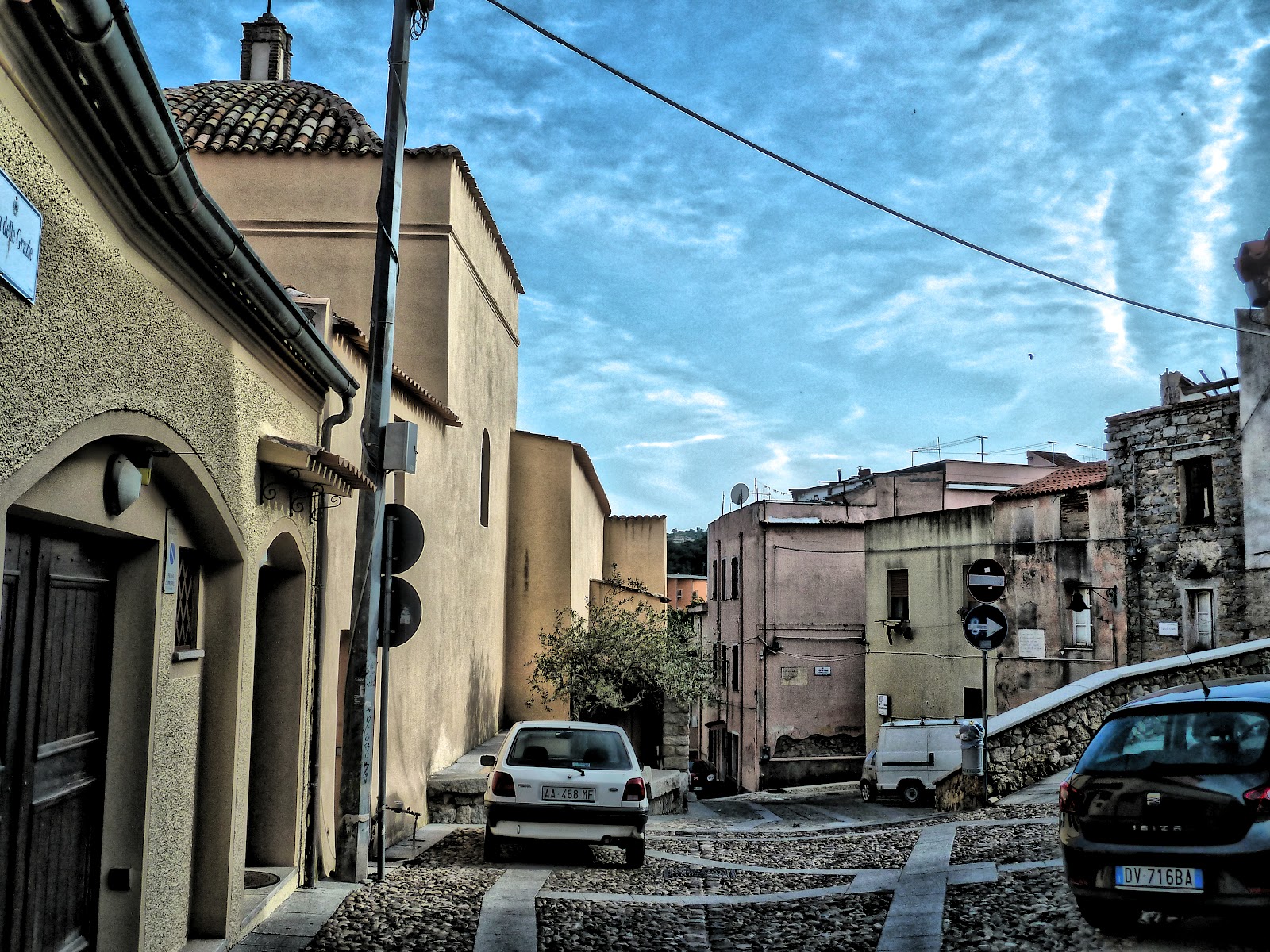 antblog: Nuoro, la città: parte seconda