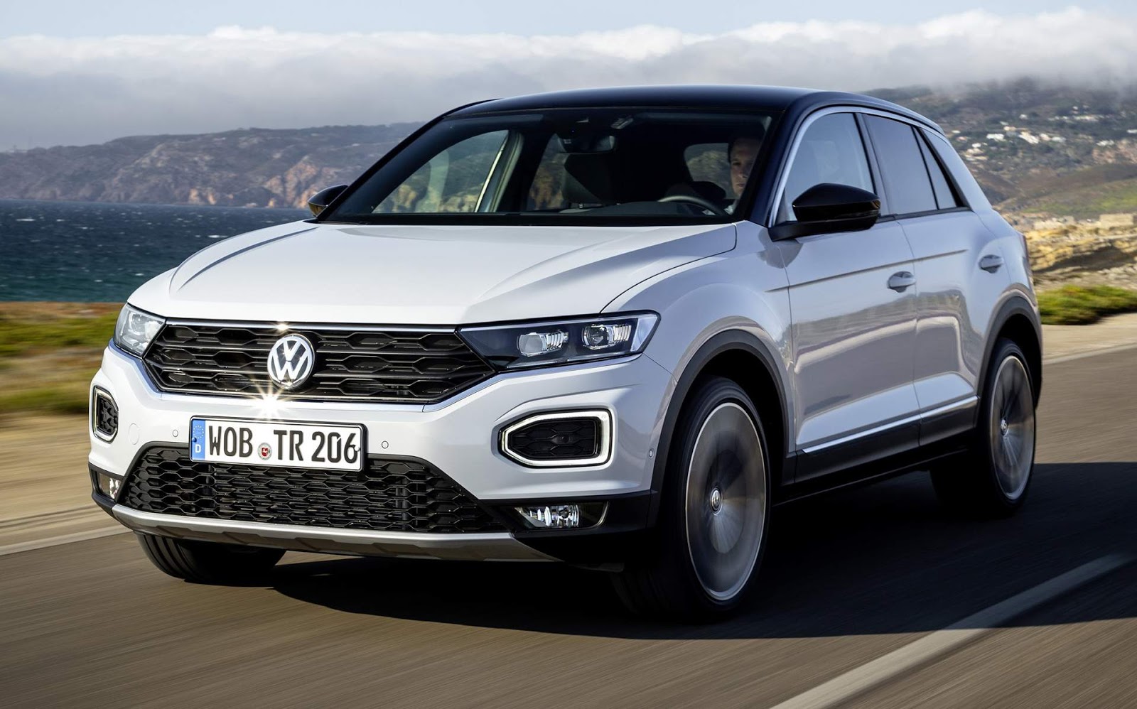 Volkswagen T-ROC: SUV referencial em design e dinâmica