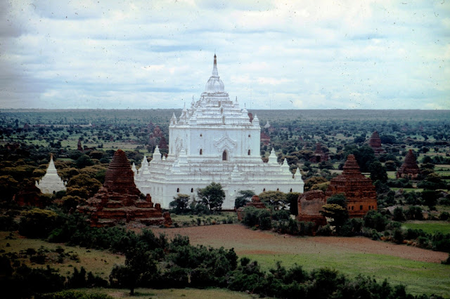 Wonderful Kodachrome Prints of Burma in the early 1970s ~ Vintage Everyday