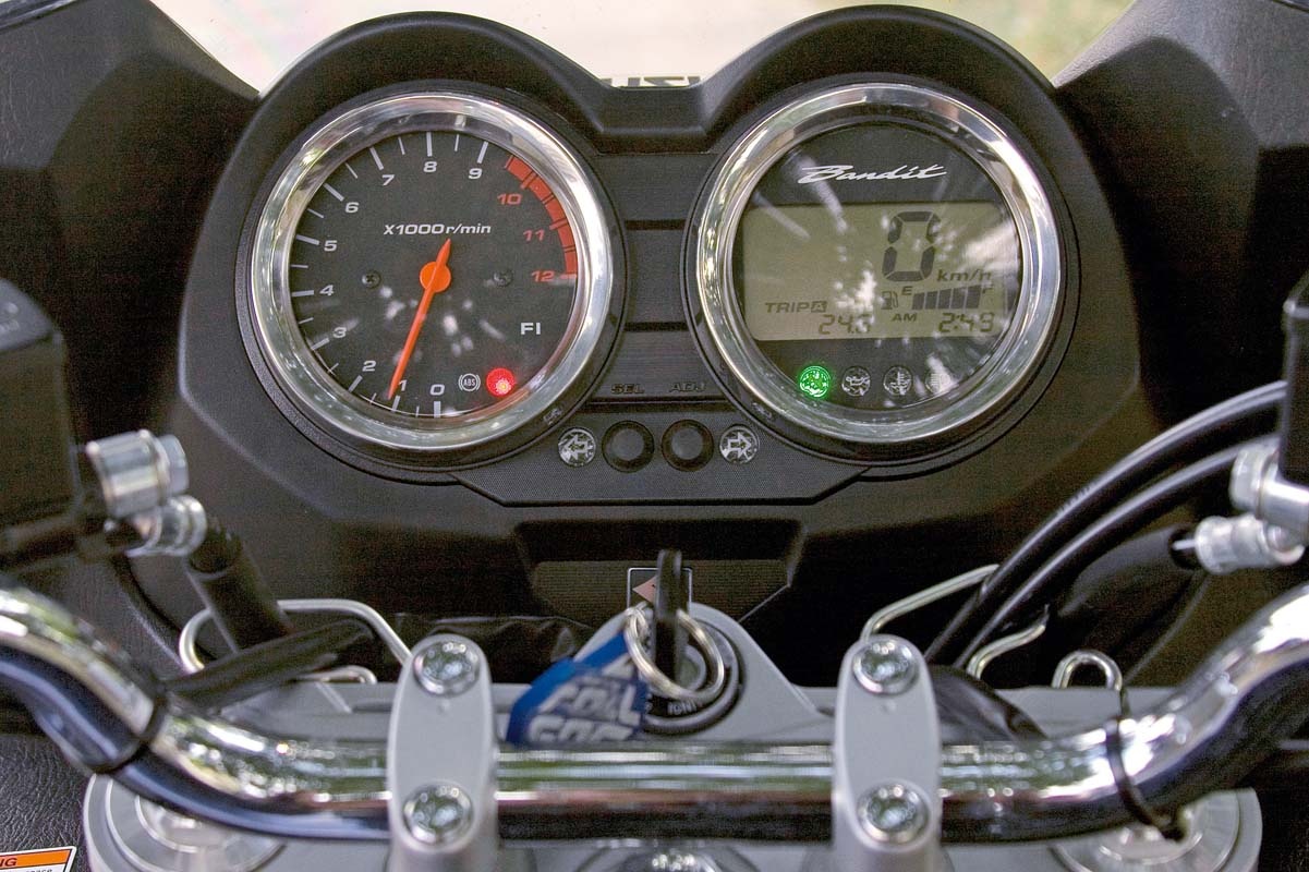 motorcycles: Engine and transmission Suzuki GSF 1250 A