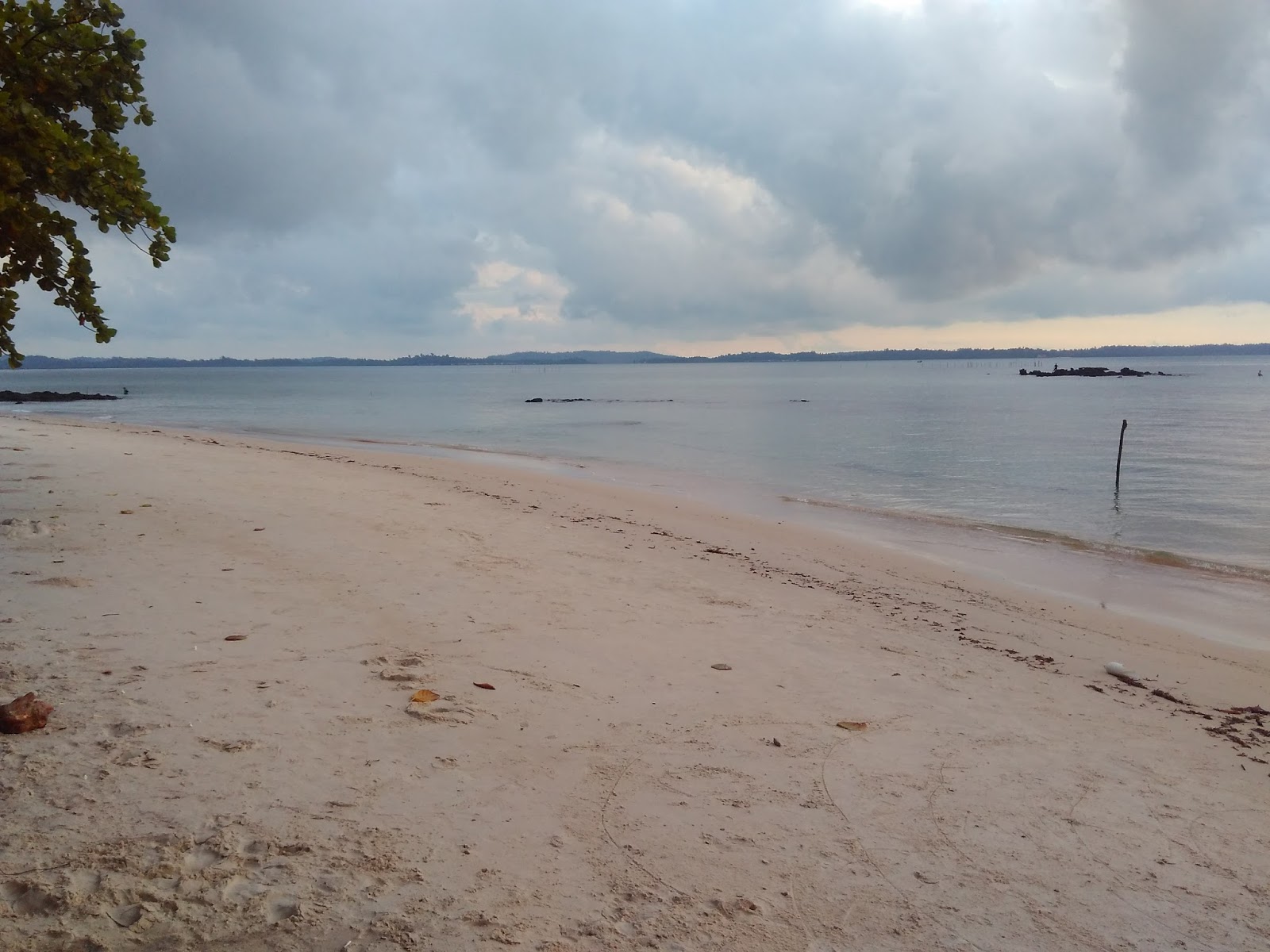 Pantai Tegar Putri, Surga Alam di Ujung Barelang - Jalan & Jajan
