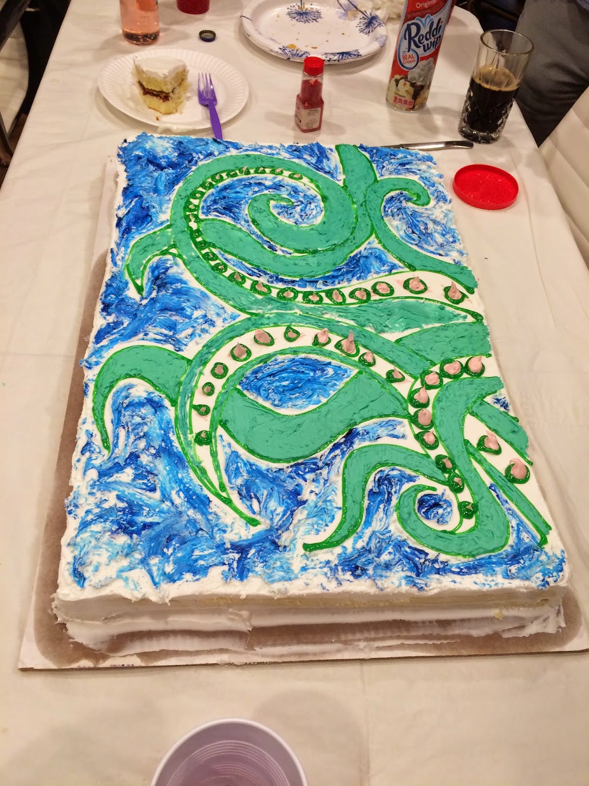 Sweet and Sarcastic: CAKE FIGHT!