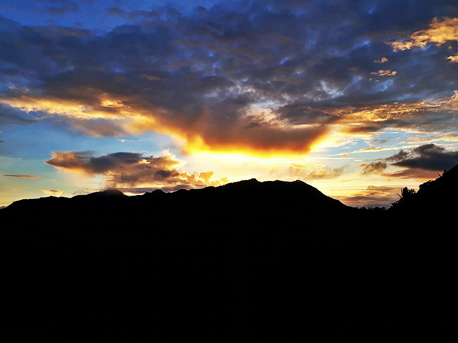 Travel with Life: Mt. Opao, Igbaras, Iloilo