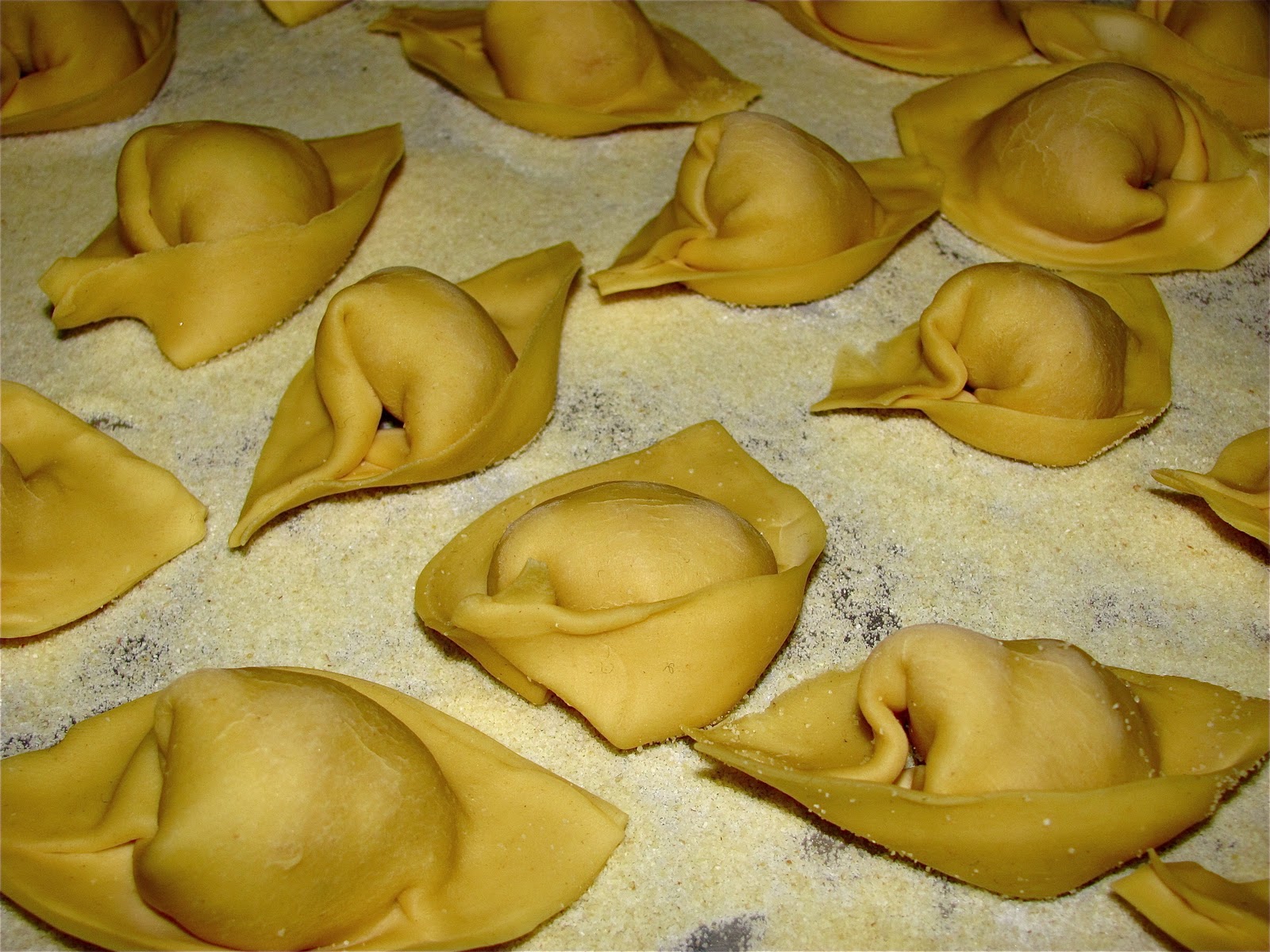 Mister Meatball: How to make tortellini