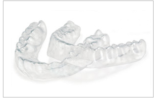 Centro Clinico Dentalplex, C.A.: Retenedores invisibles.