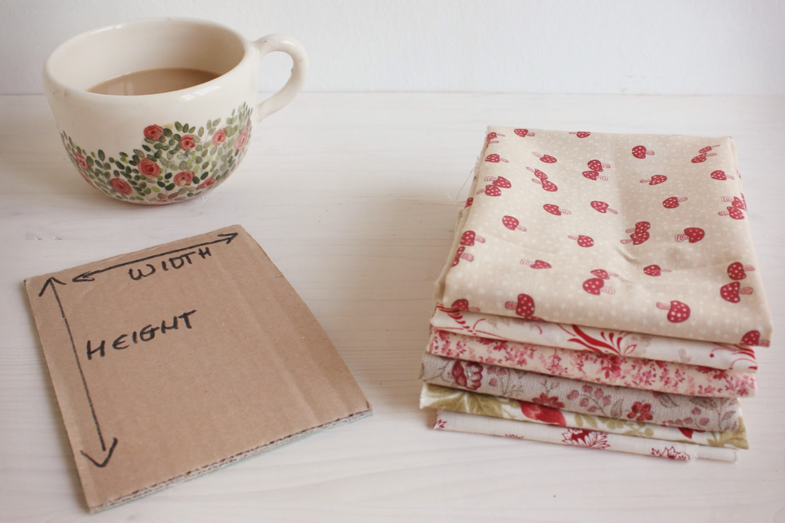 Roxy Creations: Folding fabric tutorial