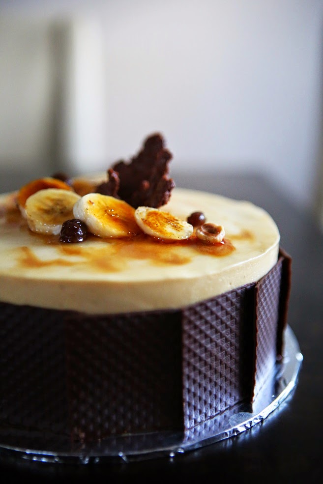 Gourmet Baking: Banana, Caramel and Hazelnut Entremet