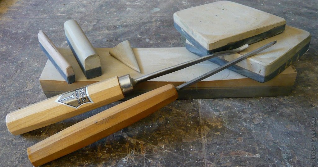 Sculpture Ornementale PATRICK DAMIAENS: LE COTICULE BELGE | Une pierre à aiguiser les gouges ...