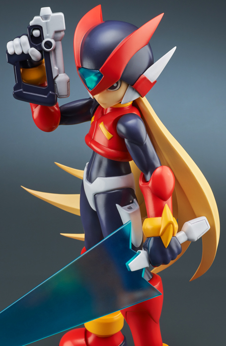 Rockman Corner: More Images of X-Plus Toys Gigantic Zero Figure