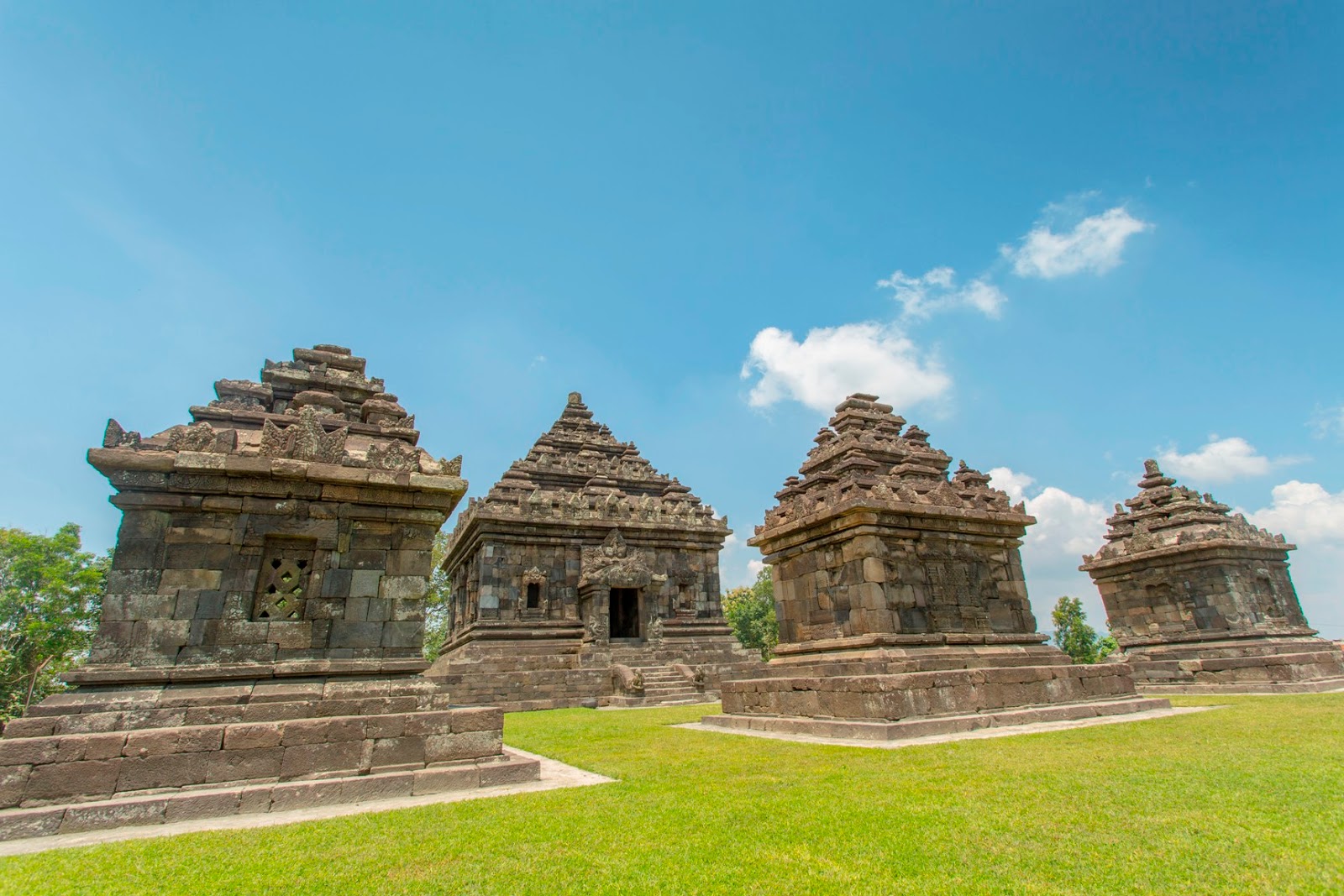 ENJOY JOGJAKARTA: Daftar Candi Candi di Yogyakarta (Situs), Indonesia