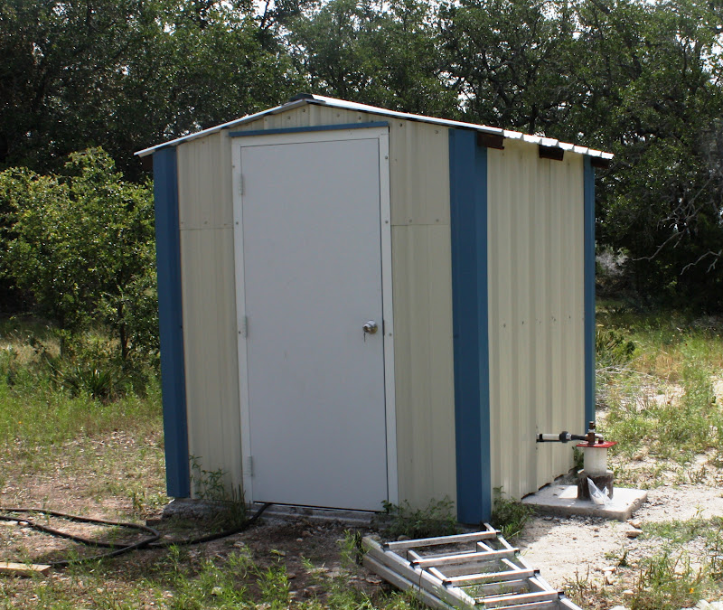 Wild Ed's Texas Outdoors: The Well House is Finished