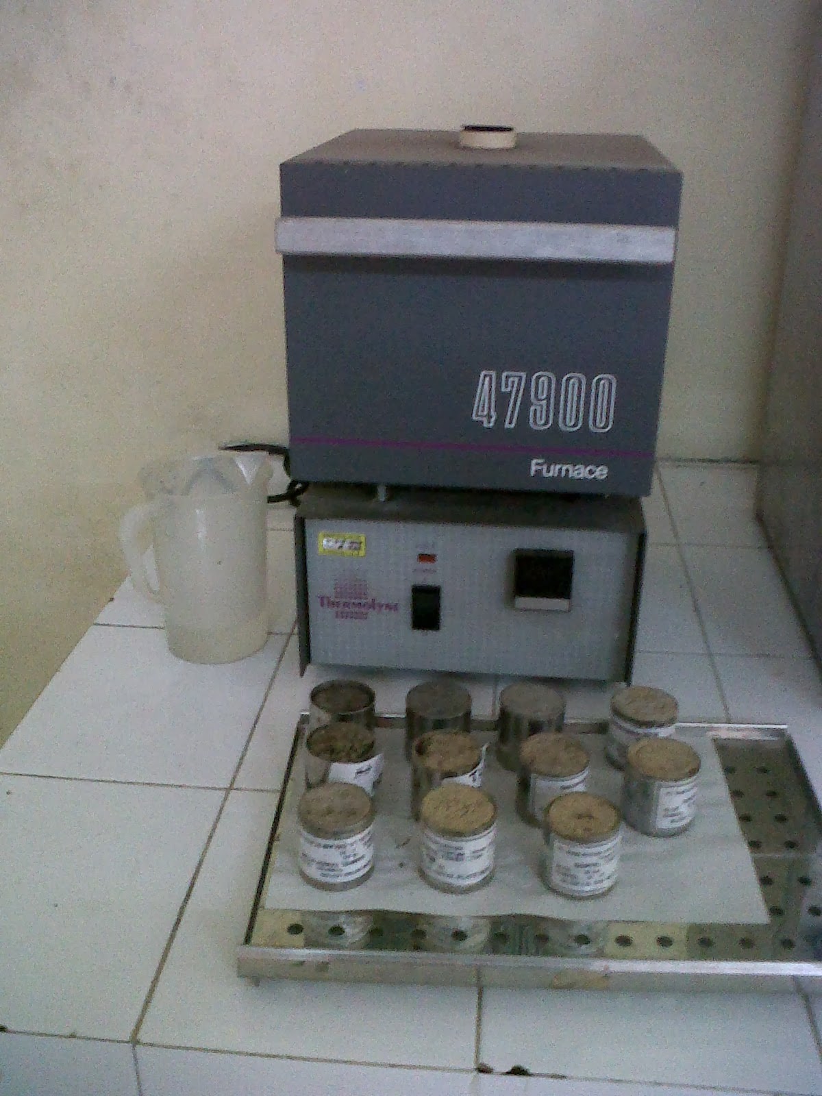 Laporan Dasar Ilmu Tanah (pengenalan alat)