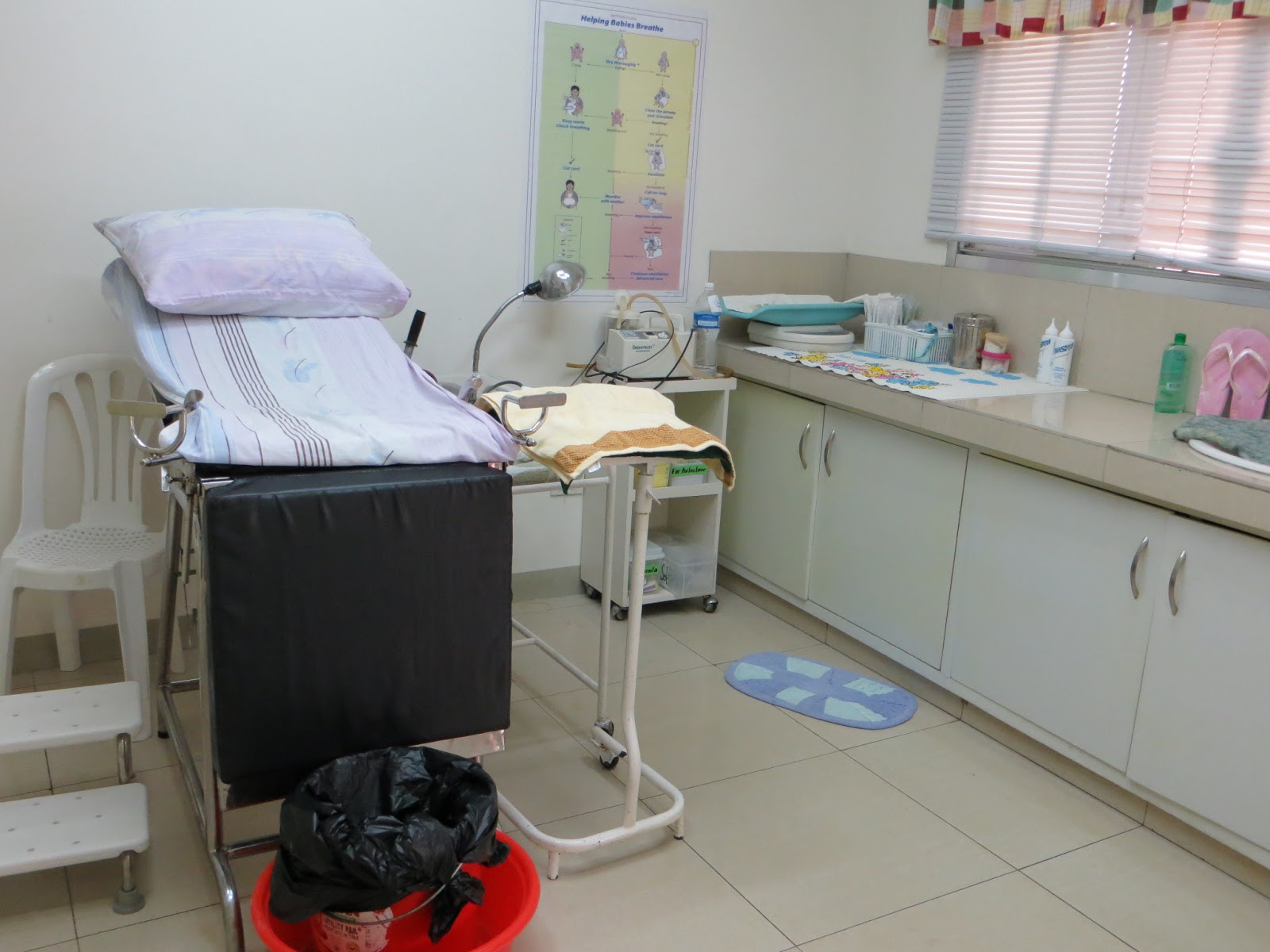 A Midwife in the Philippines...: Maternity System in Cavite
