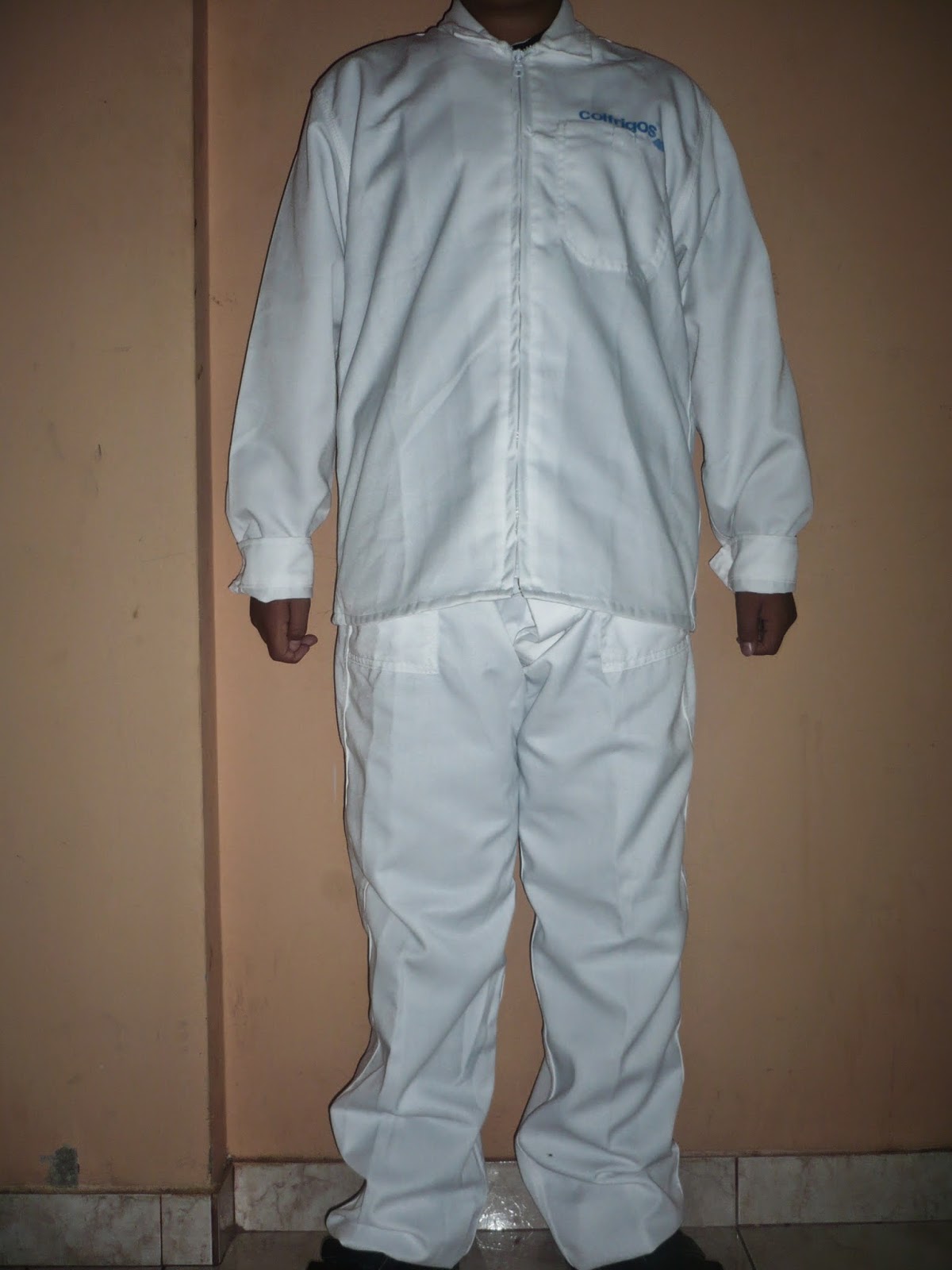 Ebenezer Colombia: Overol dos piezas blanco