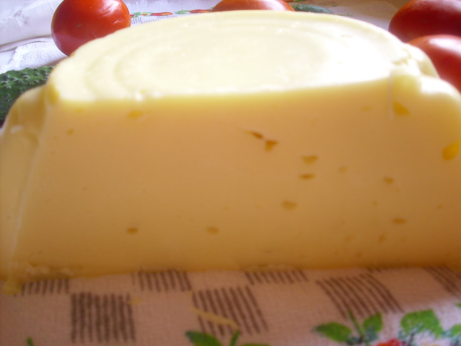 DiaMar-bucataria galbena: CASCAVAL DE CASA